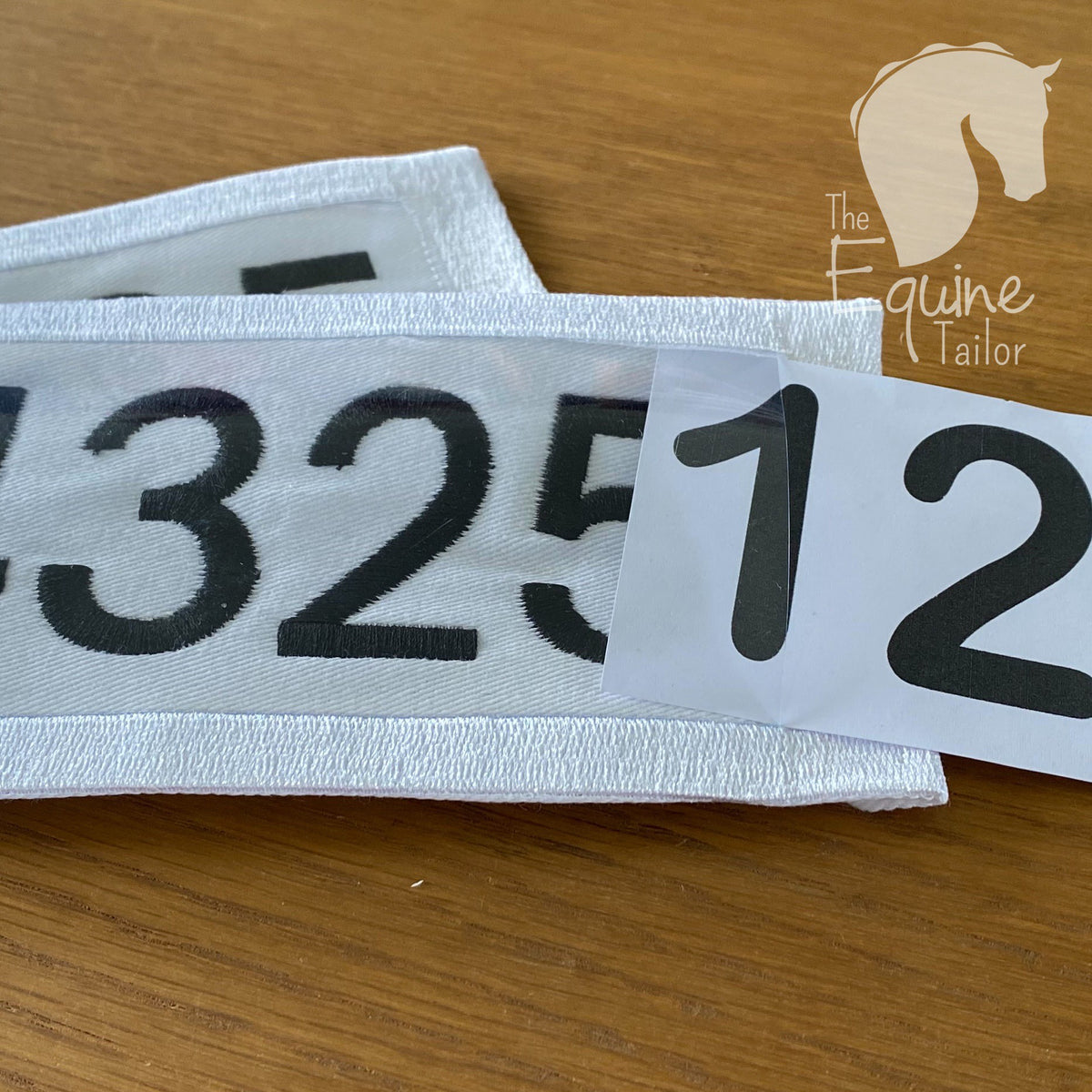 Embroidered Bridle number and Competition number pocket - Interchangea ...